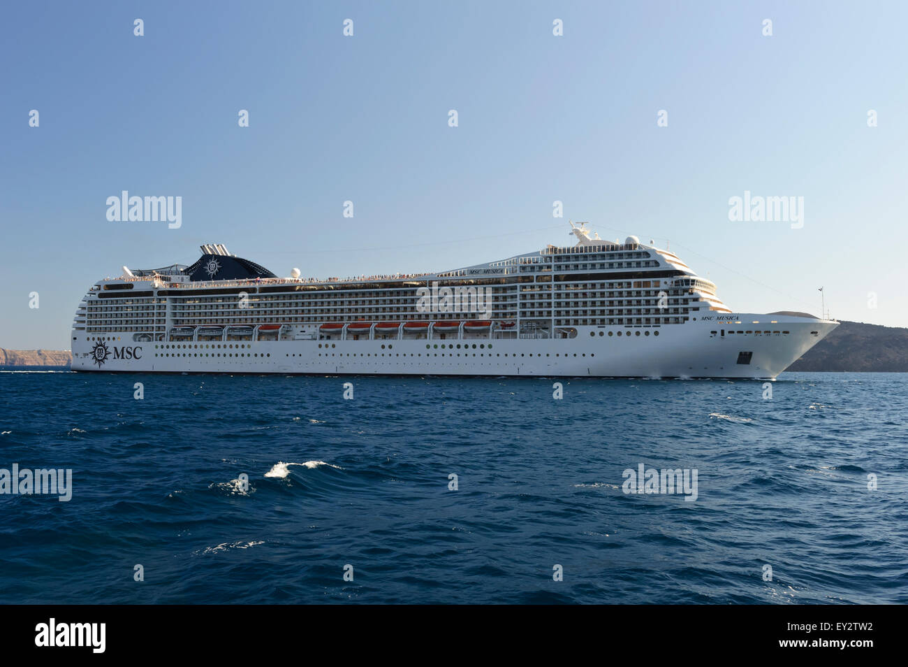 Santorini cruise msc hi-res stock photography and images - Alamy