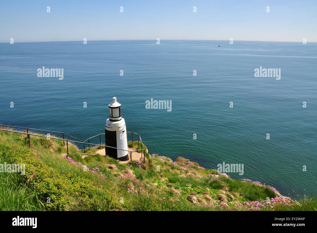 Cornish lighthouse hi-res stock photography and images - Alamy