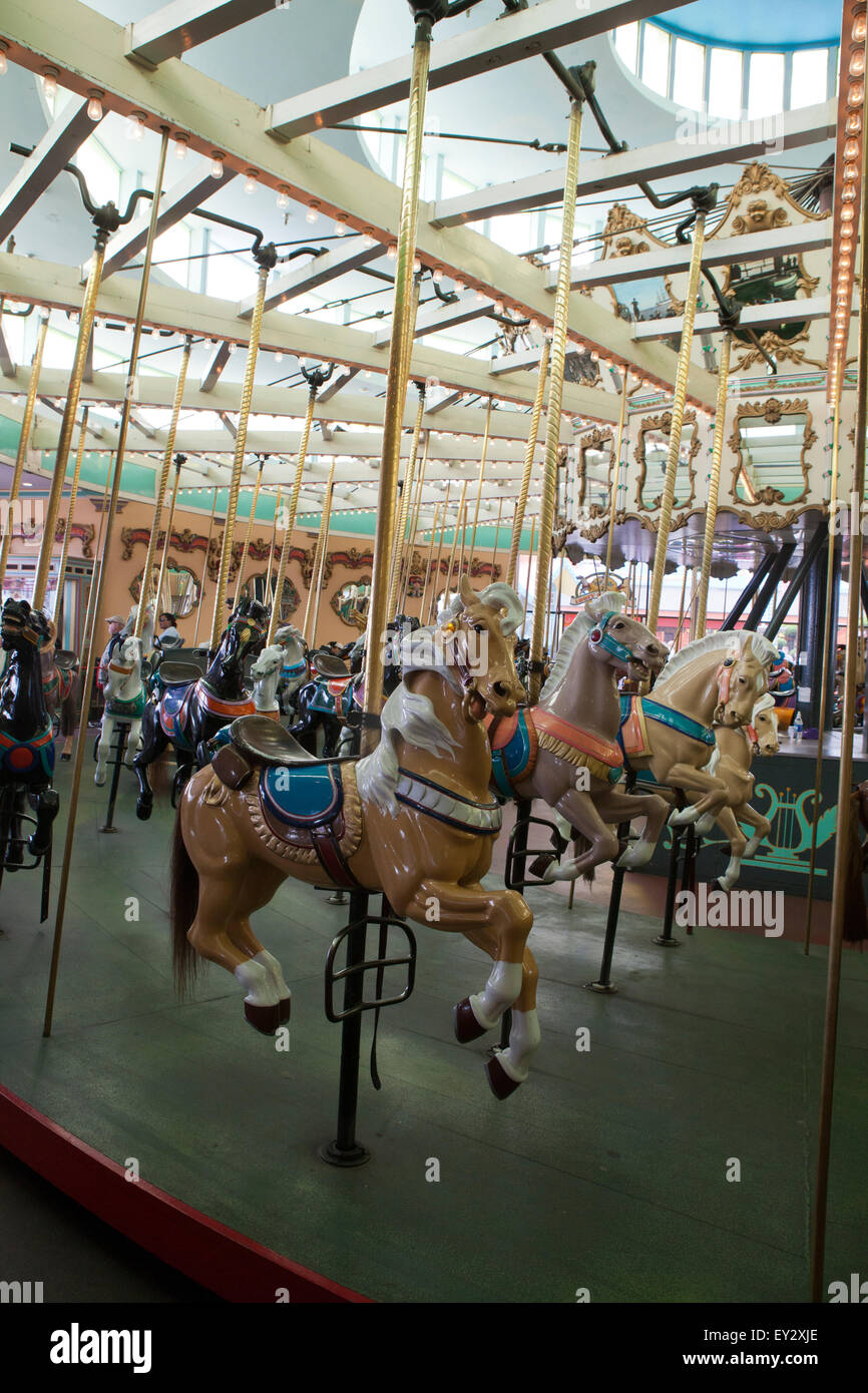 Looff carousel santa cruz hi-res stock photography and images - Alamy