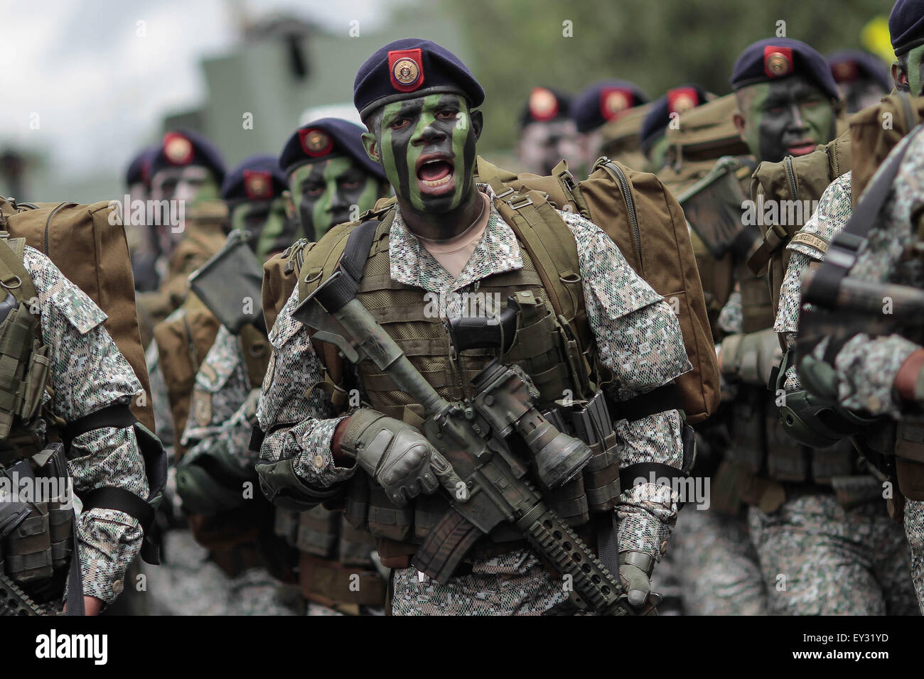 Bogota, Colombia. 20th July, 2015. Members of the Colombian military ...