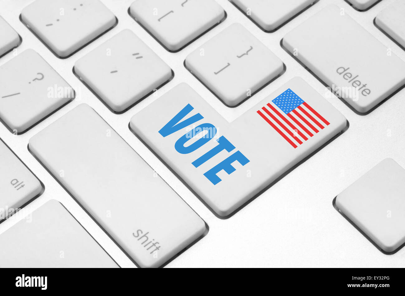Media online vote icon hi-res stock photography and images - Alamy
