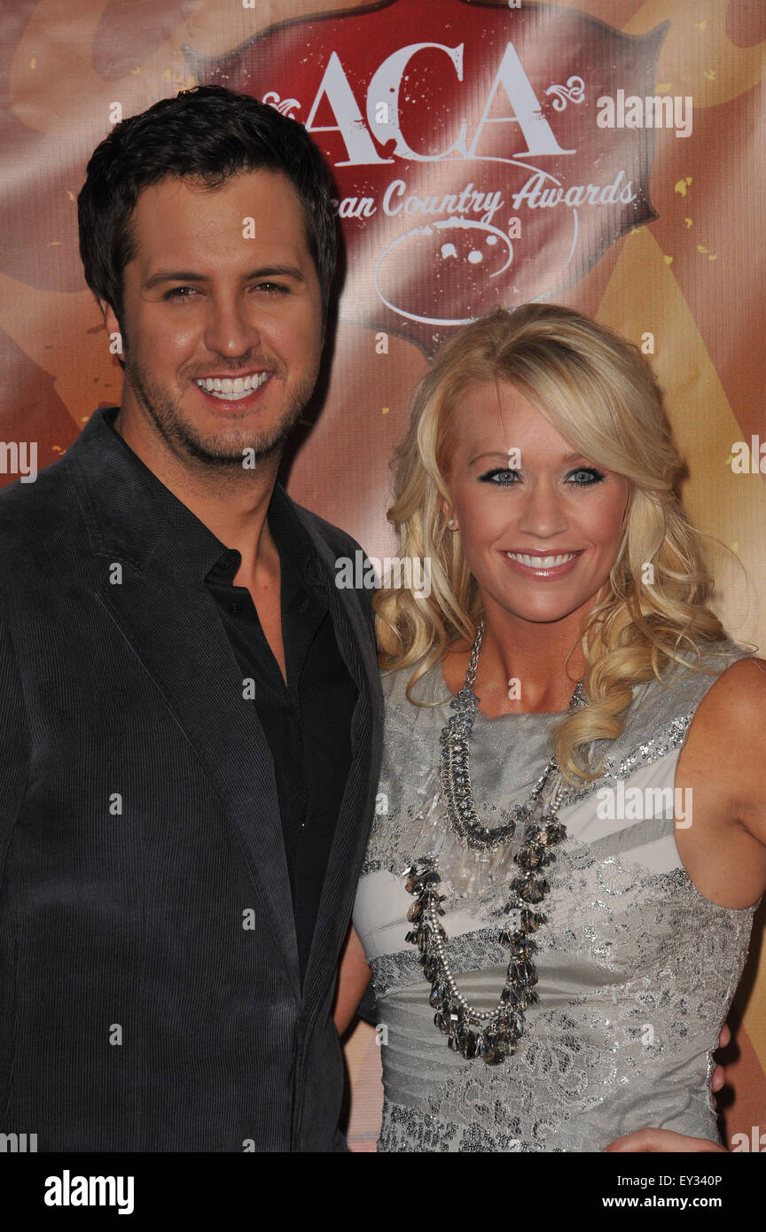 LAS VEGAS, NV - DECEMBER 6, 2010: Luke Bryan & wife Caroline at the ...