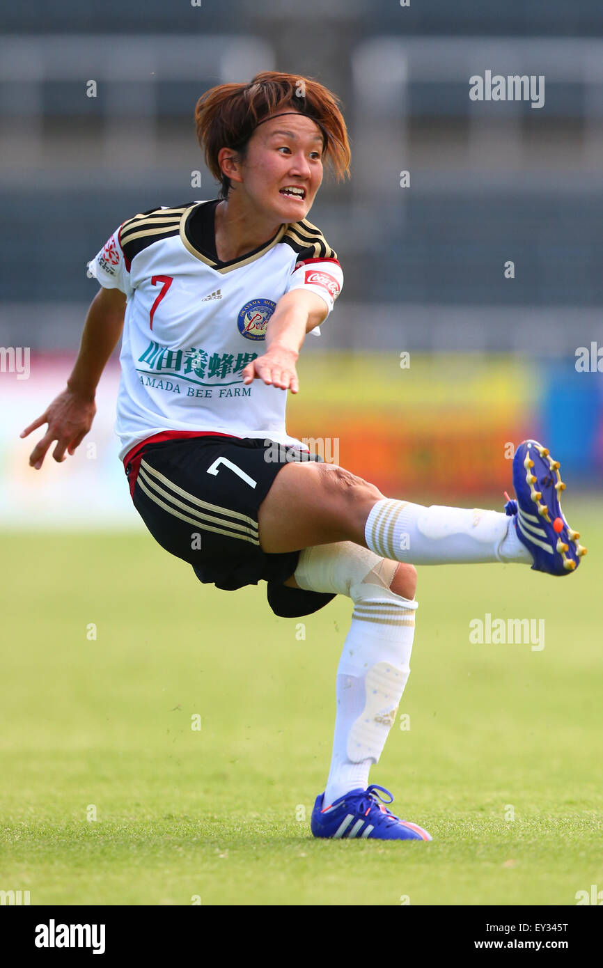 NHK Spring Mitsuzawa Football Stadium, Kanagawa, Japan. 20th July, 2015. Miki Asano (Belle ...