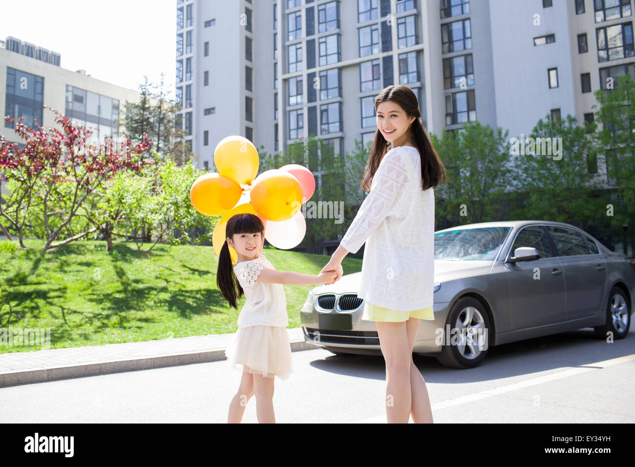 Daughter rental hi-res stock photography and images - Alamy