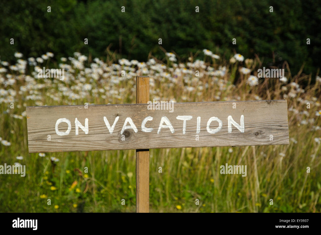 On vacation sign hi-res stock photography and images - Alamy