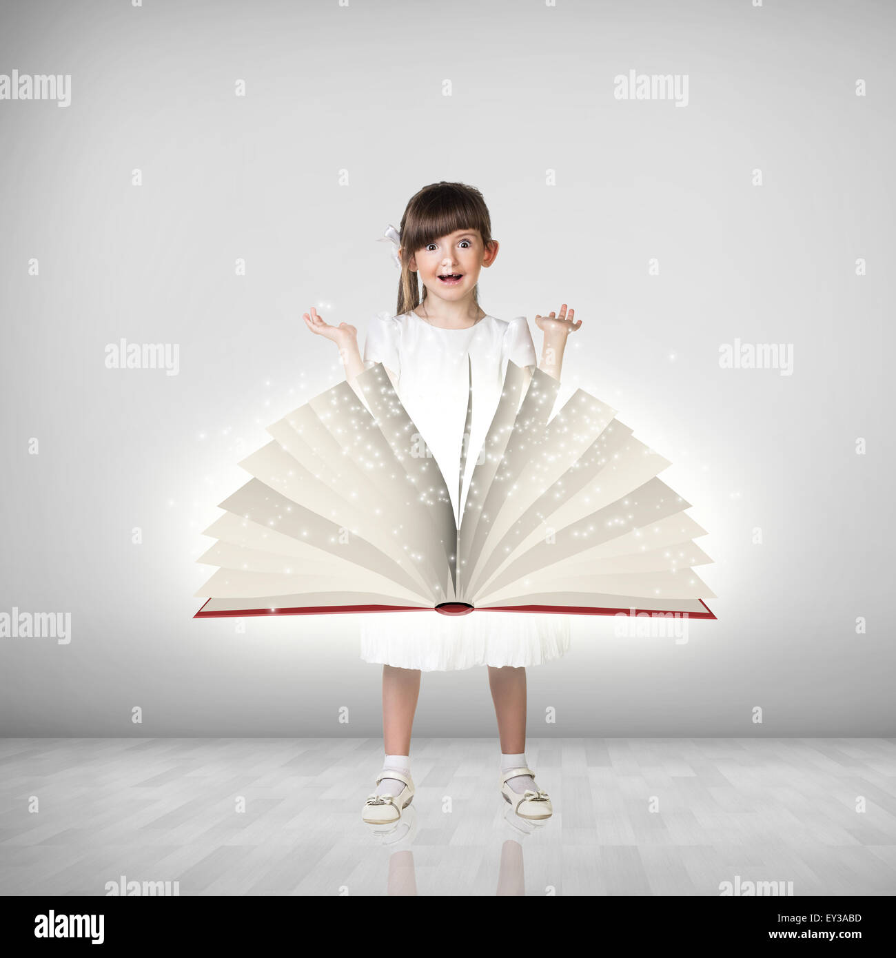Modern portrait hi-res stock photography and images - Alamy