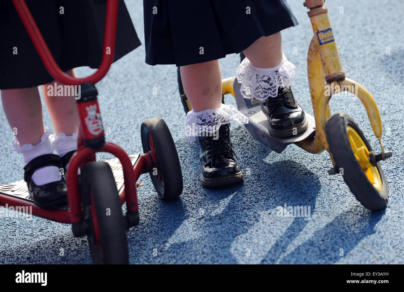 Generic images of children playing outside at primary school. Picture ...