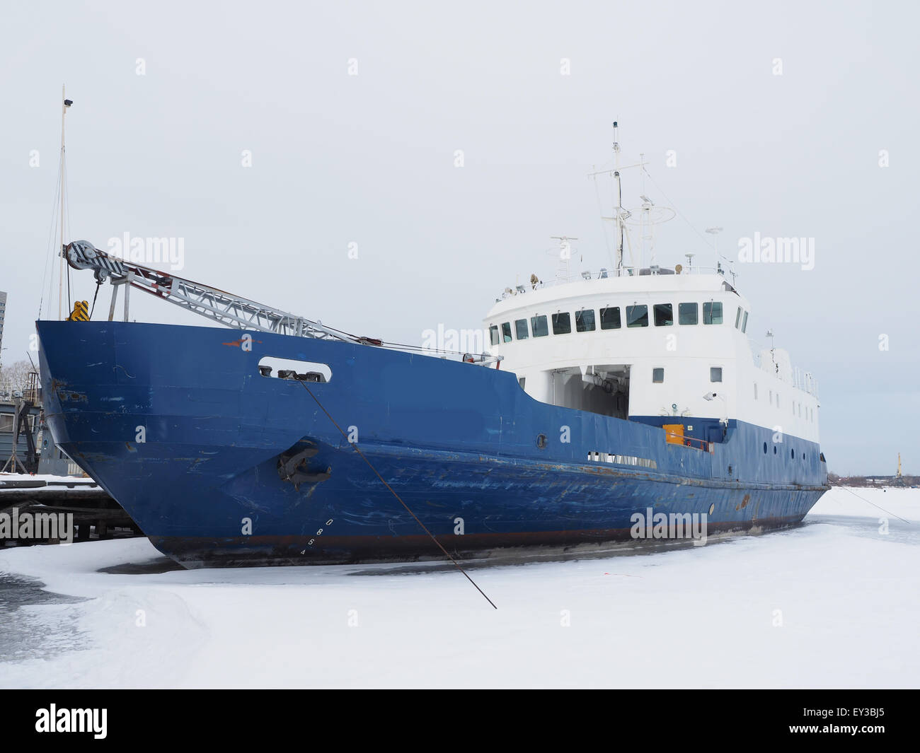 old ships at the docks Stock Photo - Alamy