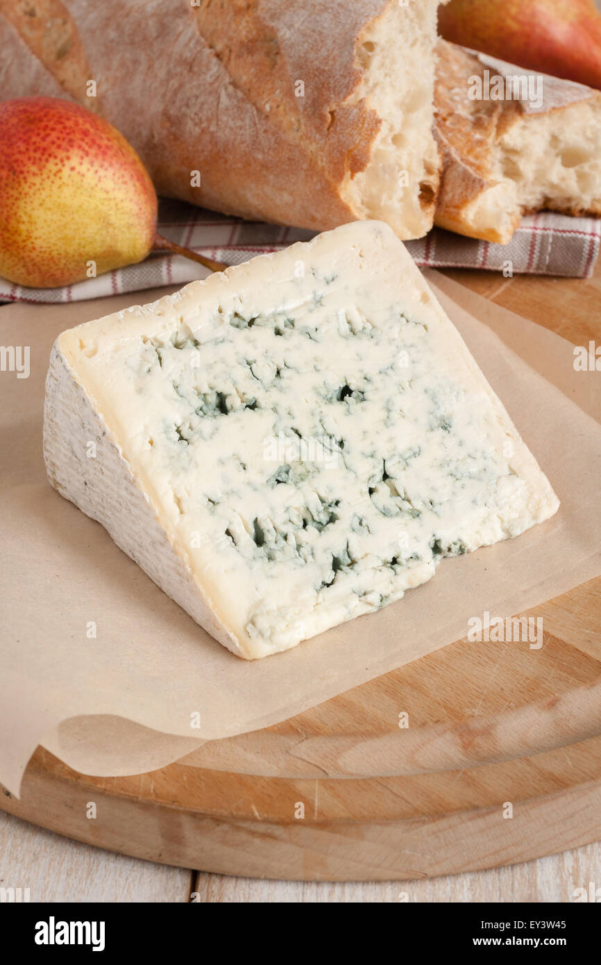 Bleu d'Auvergne a creamy French blue cheese with french bread and pears ...