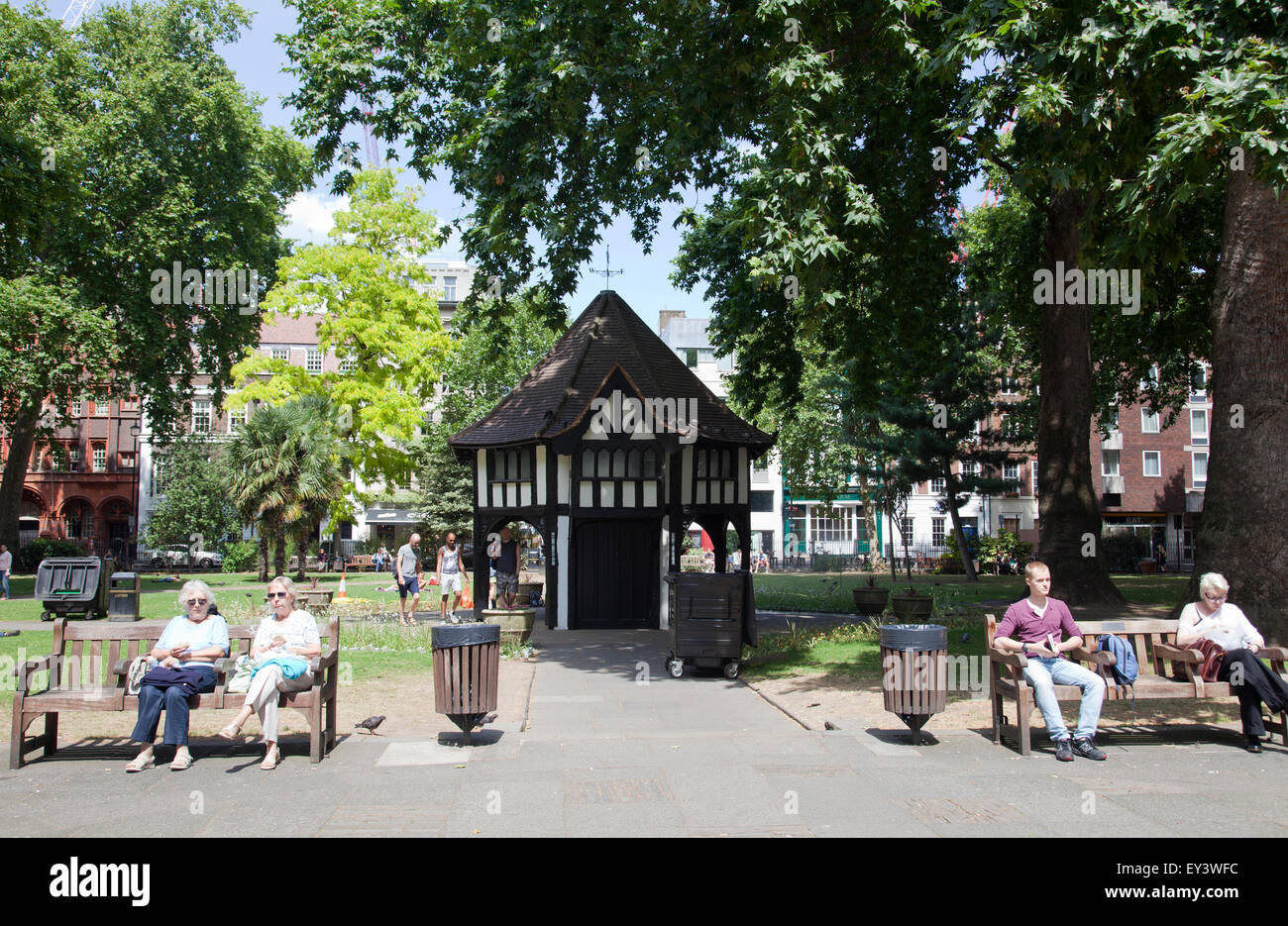 Soho Square Garden in Soho, london UK Stock Photo - Alamy