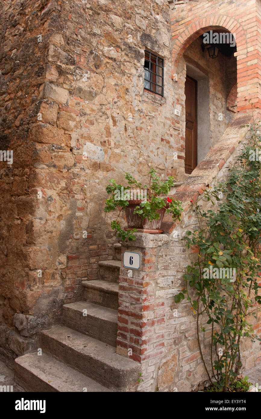 Tuscan Brick Beautiful Details