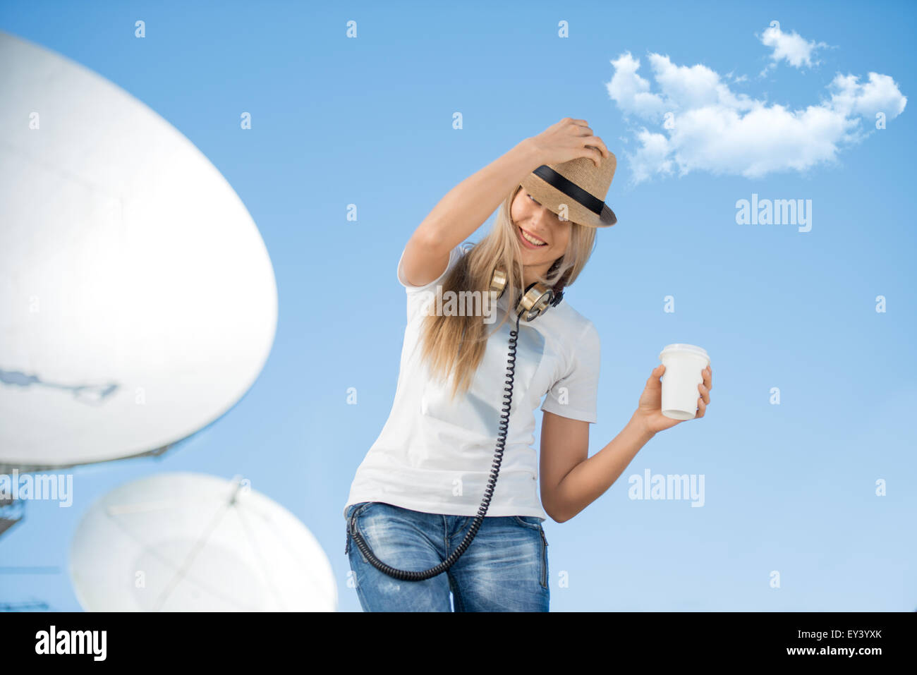 Morning broadcast hi-res stock photography and images - Alamy