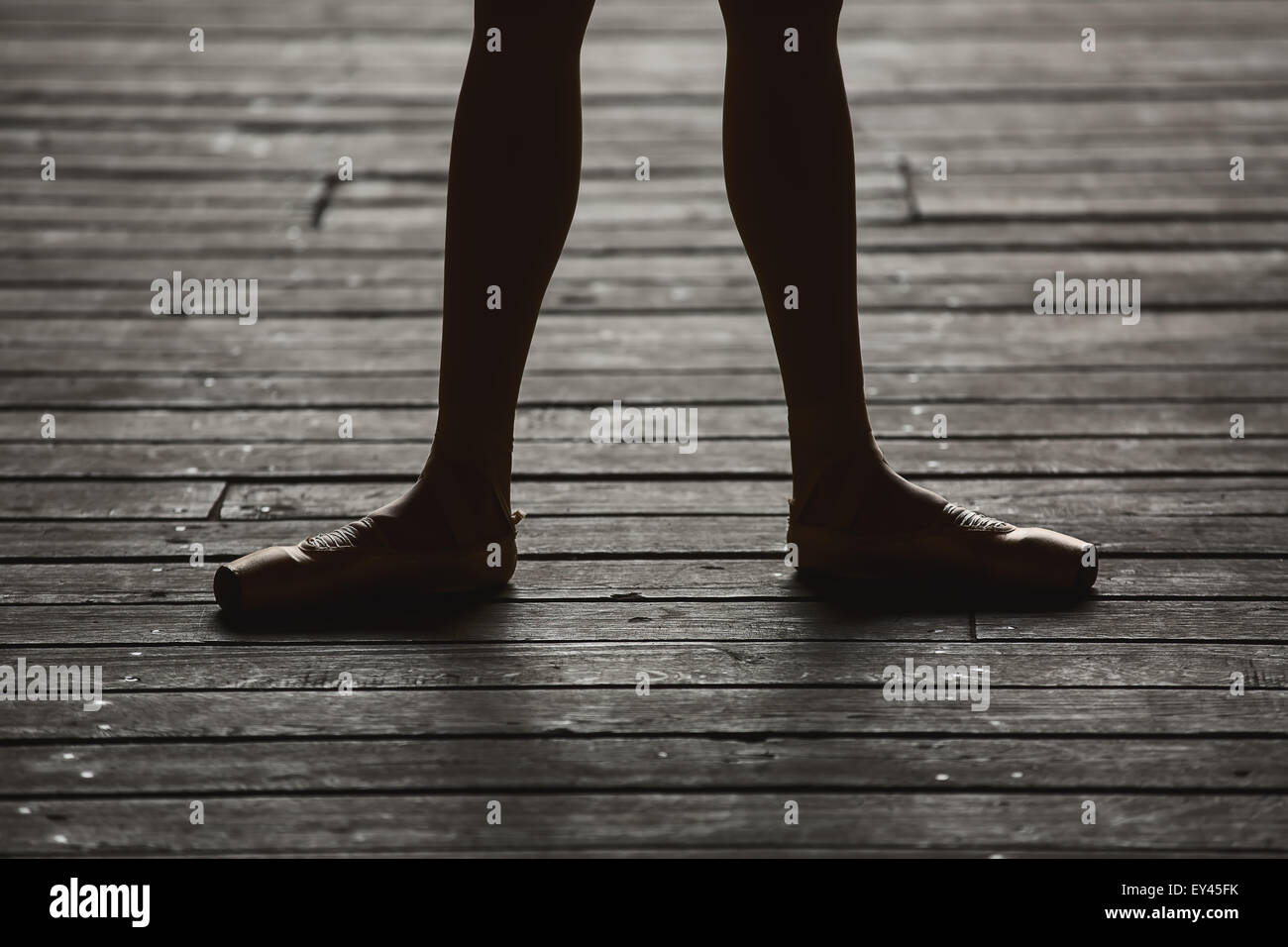 Feet professional ballet dancer hi-res stock photography and images - Alamy