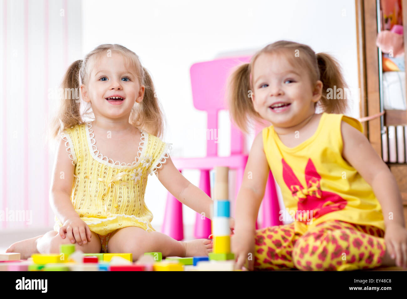 Children build blocks hi-res stock photography and images - Alamy