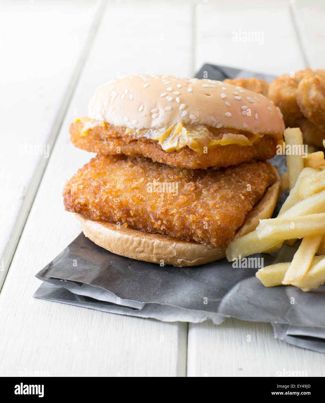 Double fish hi-res stock photography and images - Alamy