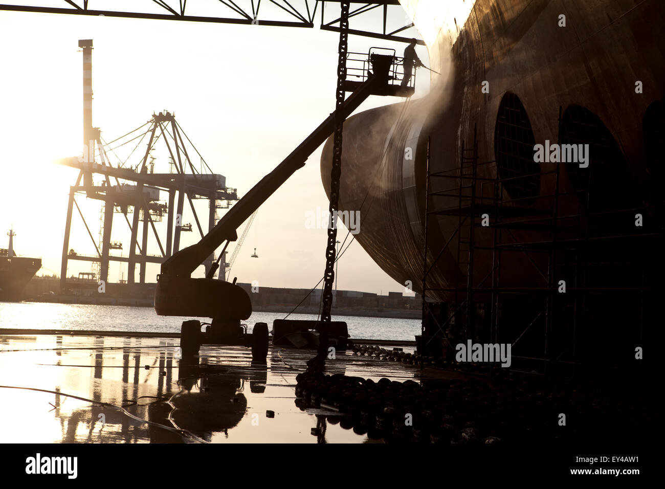 ship at the dry dock, working in progress Stock Photo - Alamy