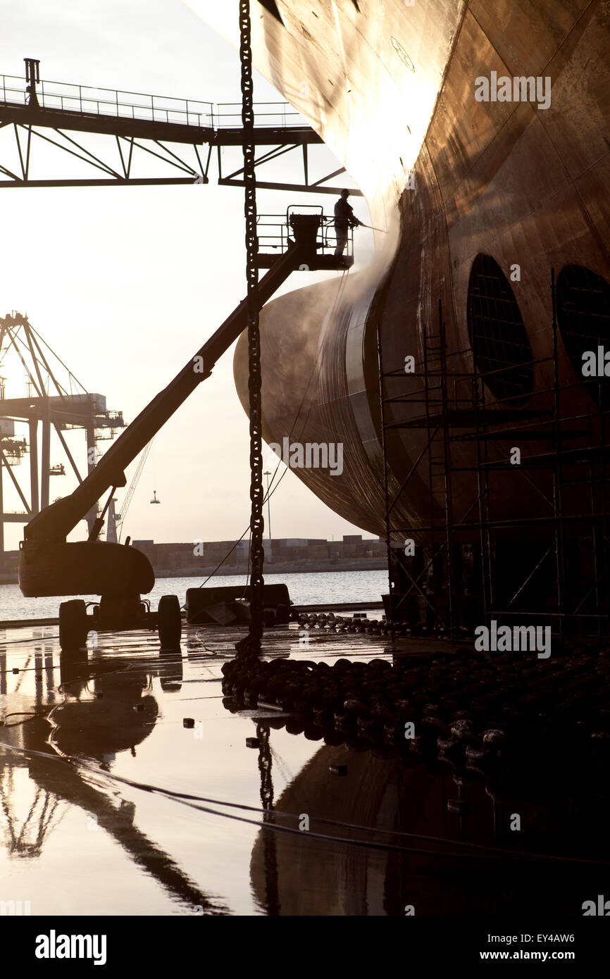 ship at the dry dock, working in progress Stock Photo - Alamy