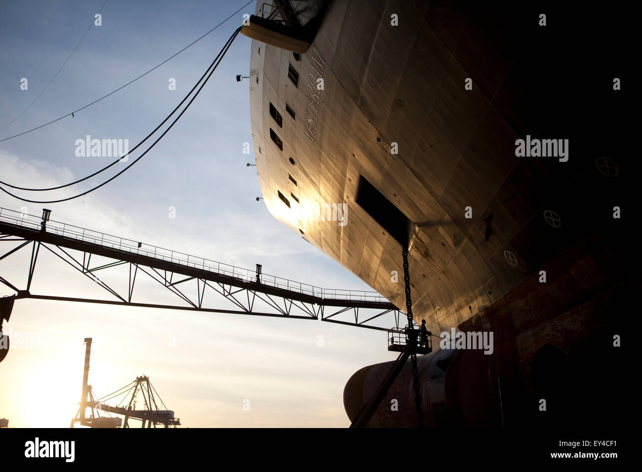 ship at the dry dock, working in progress Stock Photo - Alamy