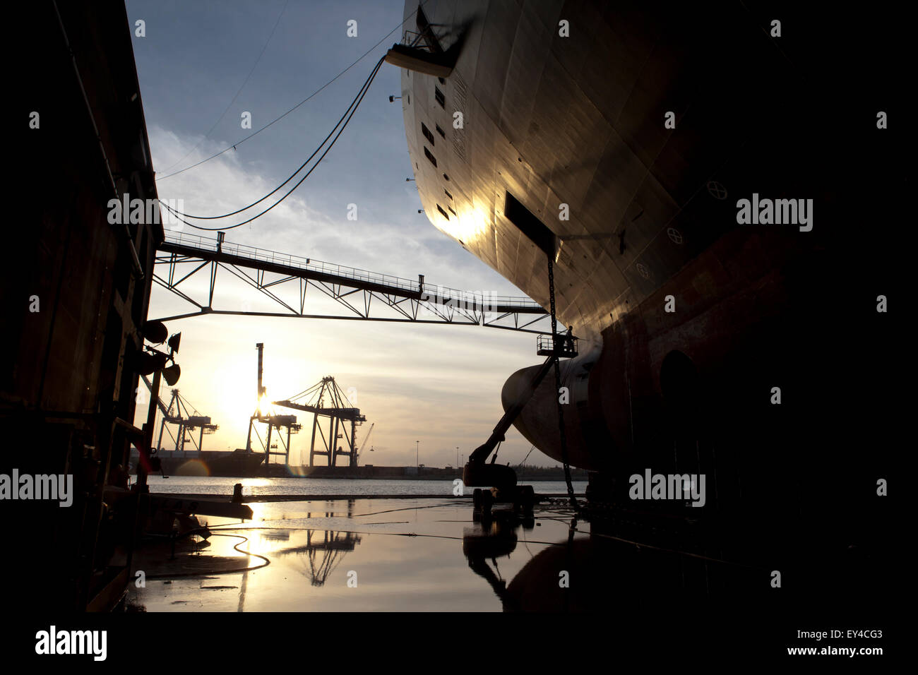 Hard work progress hi-res stock photography and images - Alamy