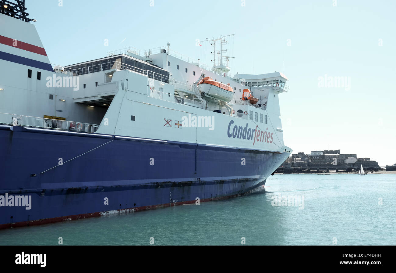 Condor Ferries commodore clipper docked at Guernsey Stock Photo - Alamy
