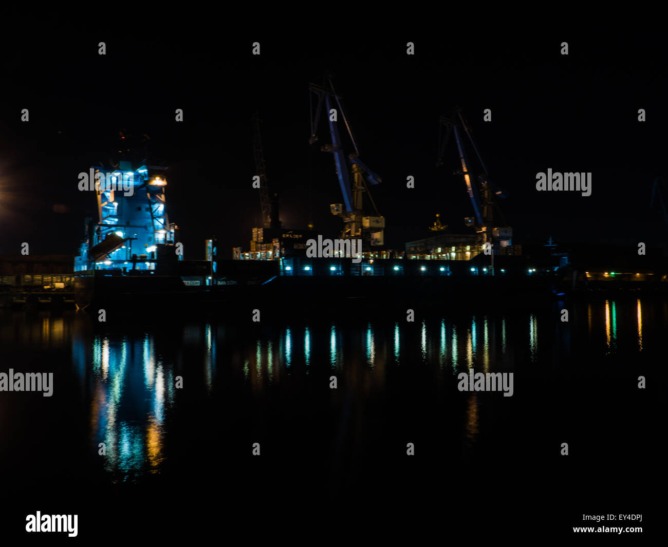 Vintage boat floating at night hi-res stock photography and images - Alamy