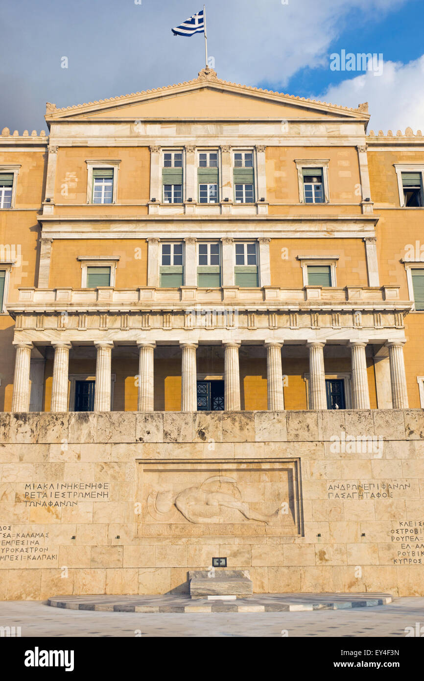The building of the Greek Parliament in Athens Stock Photo - Alamy