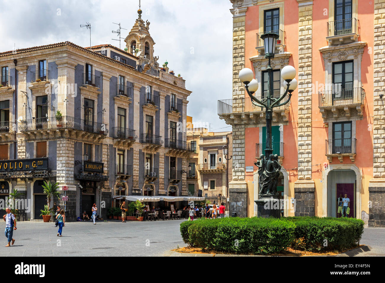 Palazzo la Piana, Via Etnea, pedestrian precinct, Catania, Sicily ...