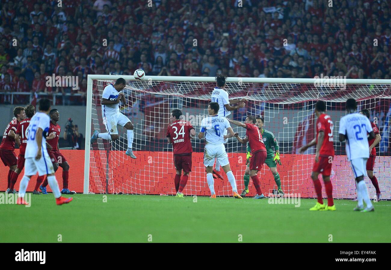 Inter milan vs bayern munich hi-res stock photography and images - Alamy