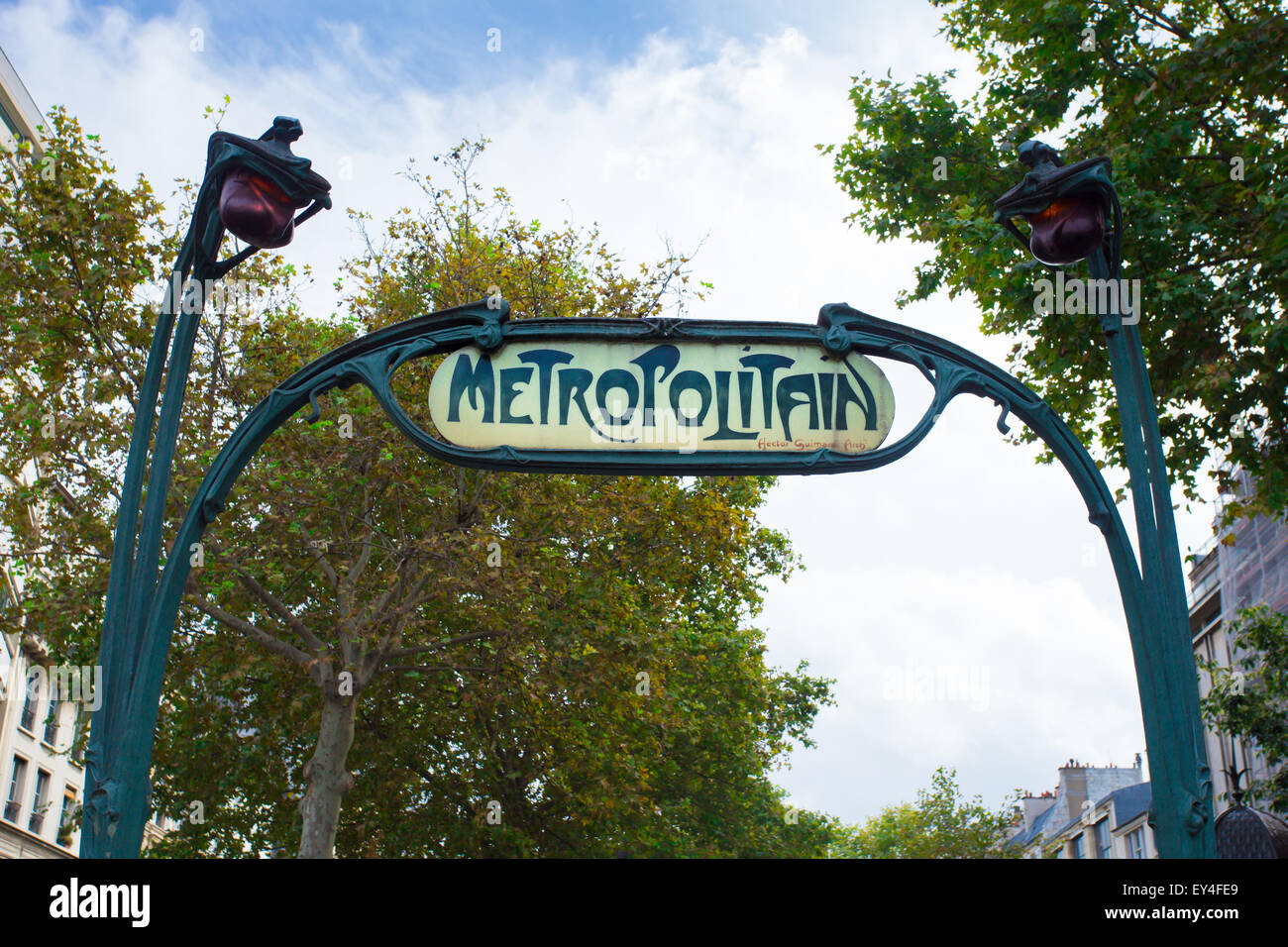 Street sign for Metropolitan or Metropolitain or Metropolitan subway in ...