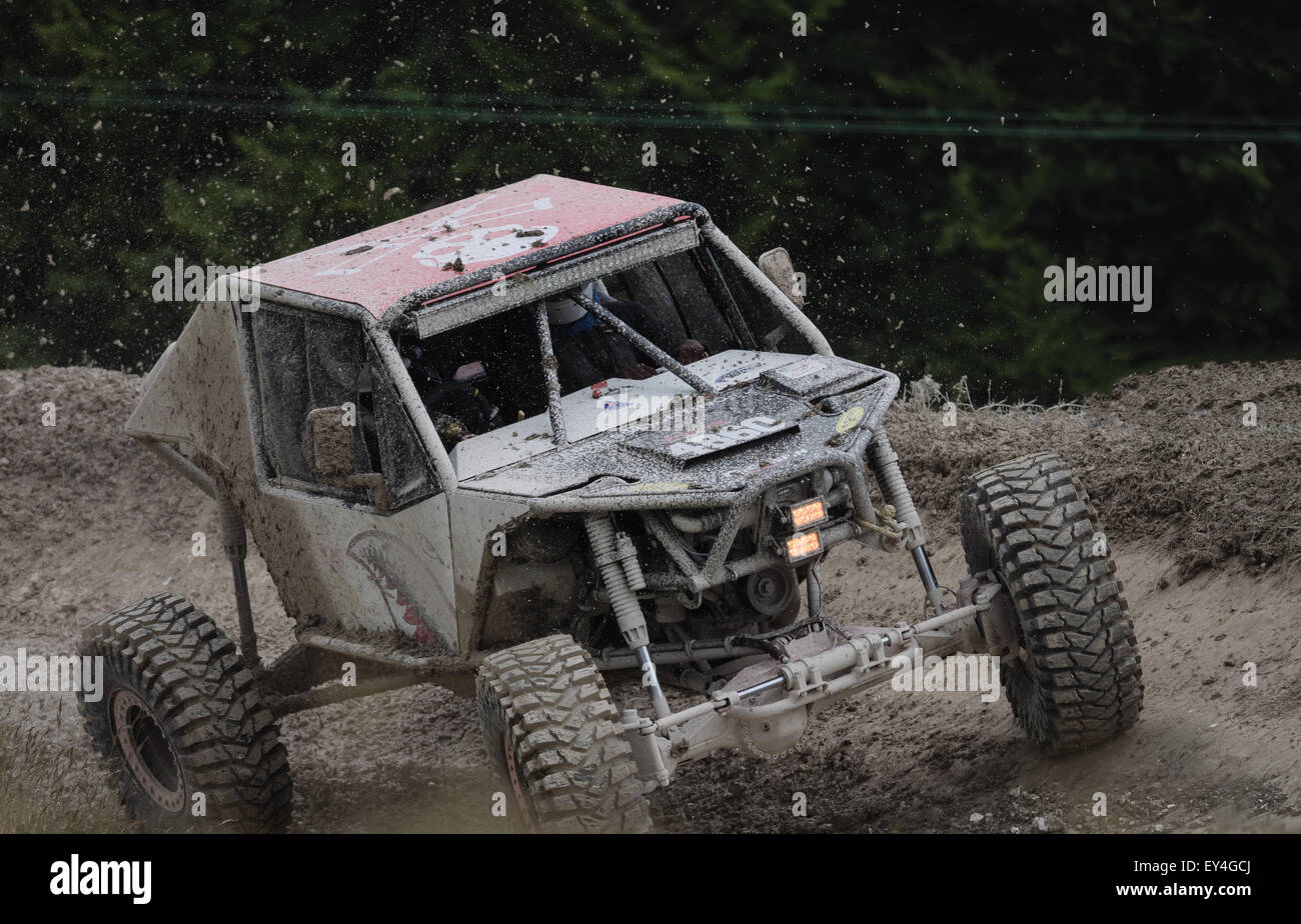 Offroad all terrain racing car on track Stock Photo - Alamy