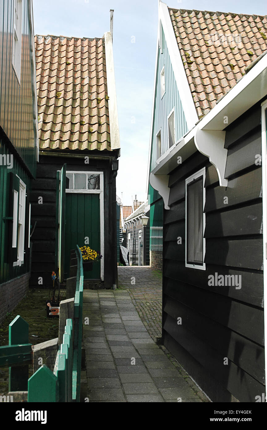 alley in a small Dutch village Stock Photo - Alamy