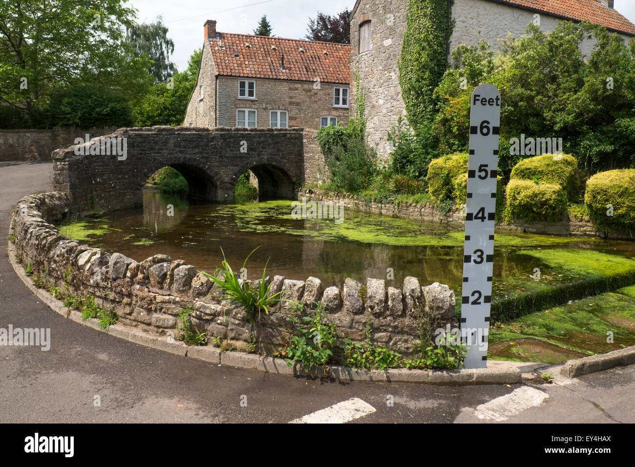 Chew stoke hi-res stock photography and images - Alamy