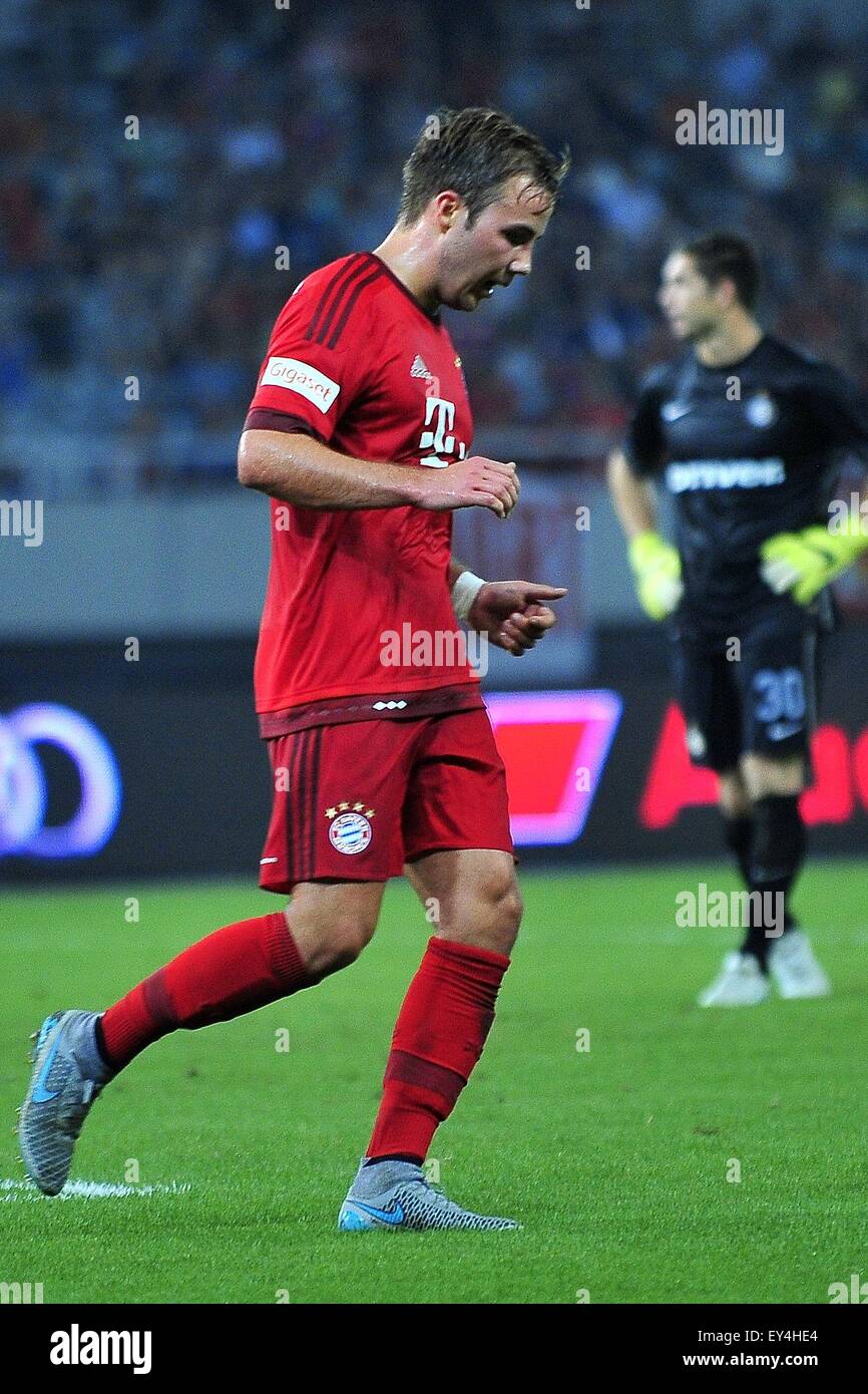 Shanghai, China. 21st July, 2015. Bayern midfield MARIO GOTZE (L ...
