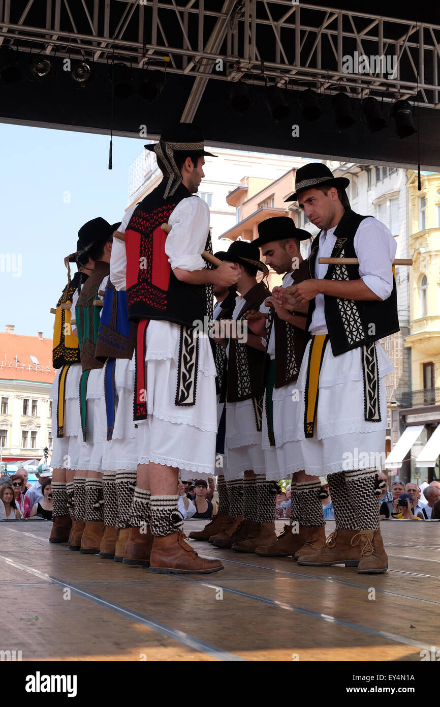 Portugal native people hi-res stock photography and images - Alamy