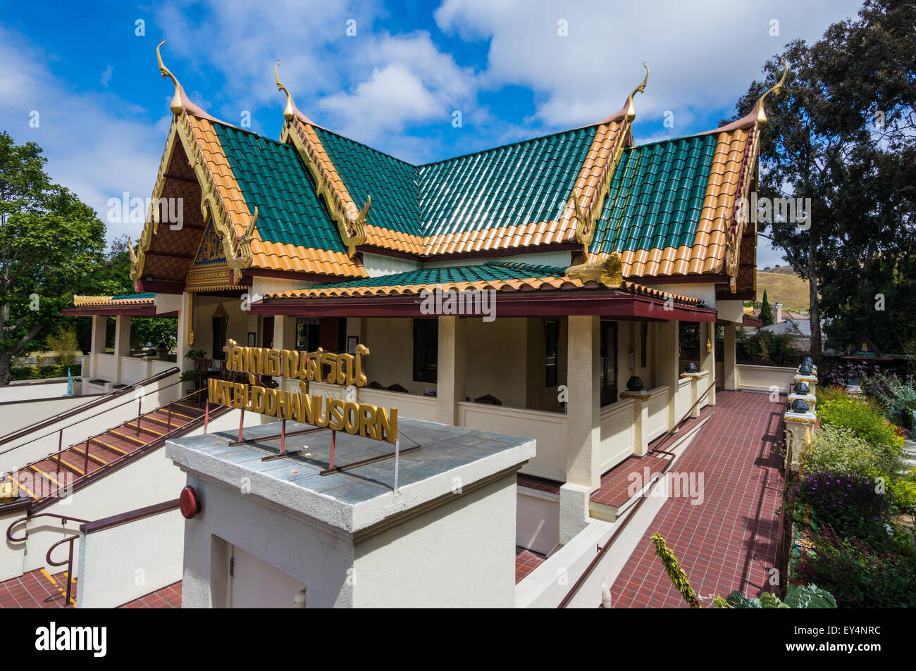 Wat Buddhanusorn, is a Buddhist temple, of the Theravadan tradition, in ...