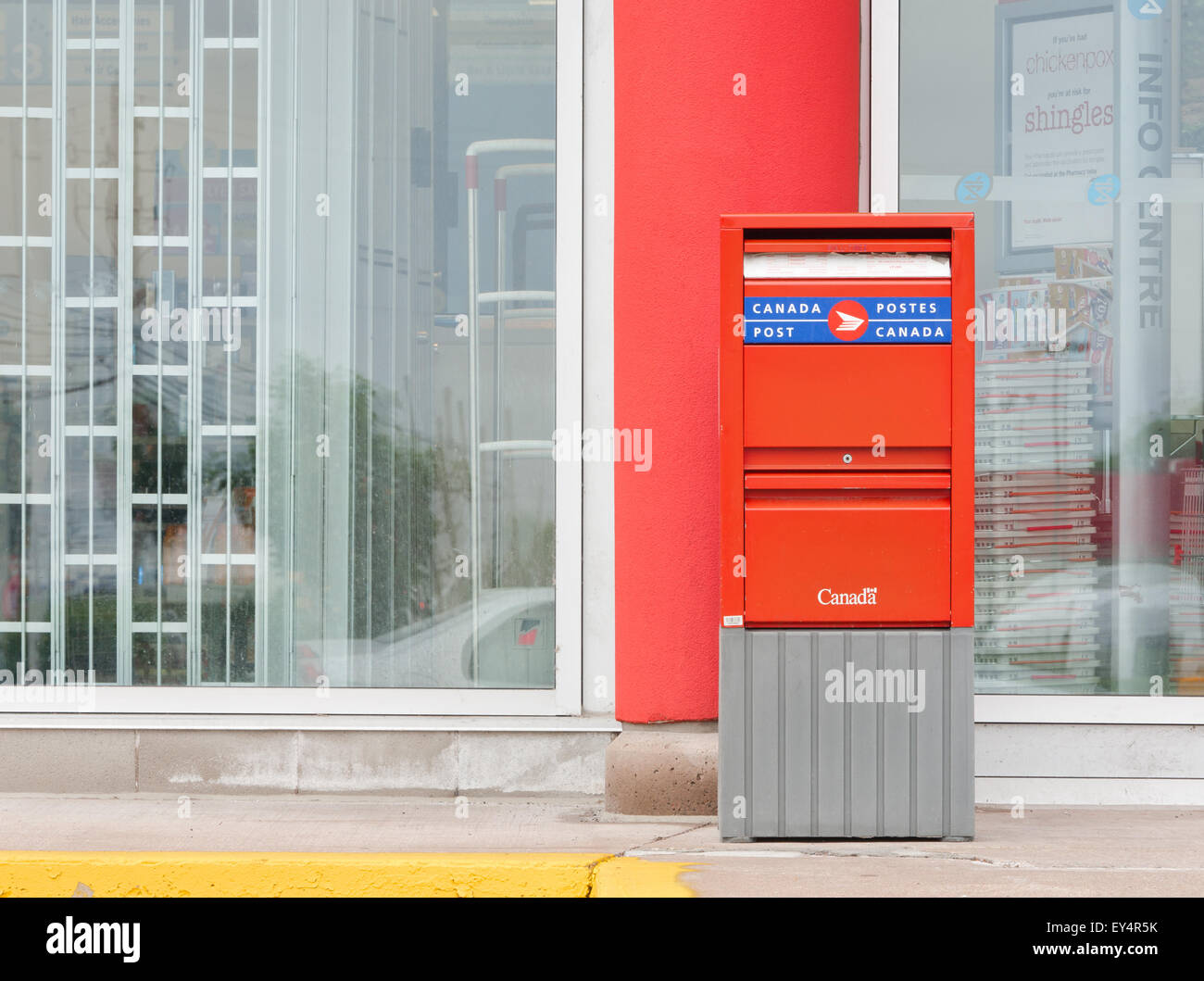 Canada post corporation hi-res stock photography and images - Alamy