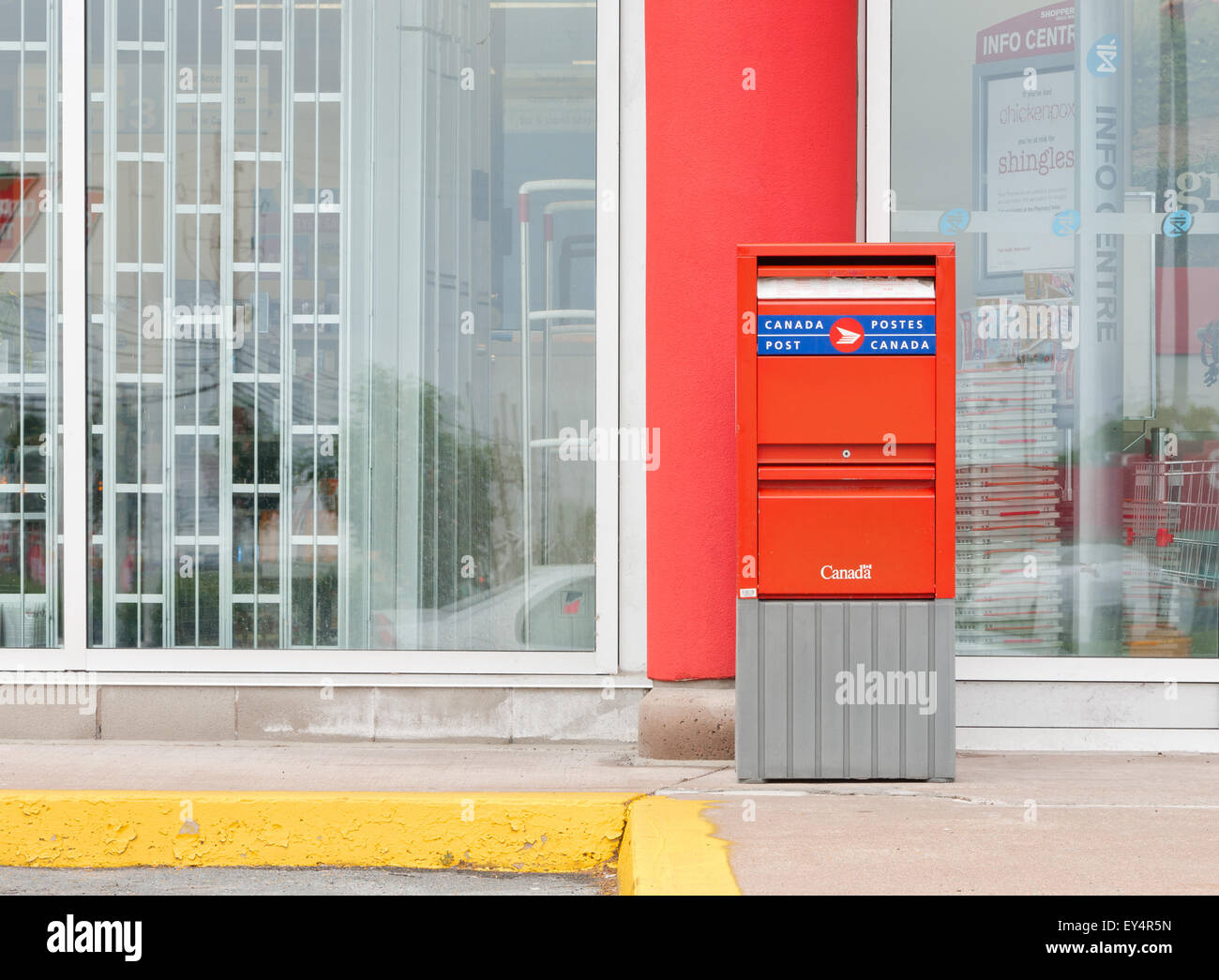 Postes Box High Resolution Stock Photography and Images - Alamy