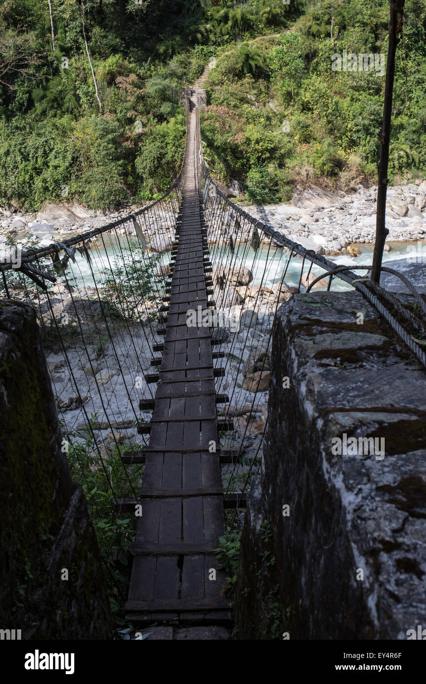 Suspension bridge on Annapurna Circuit Stock Photo - Alamy