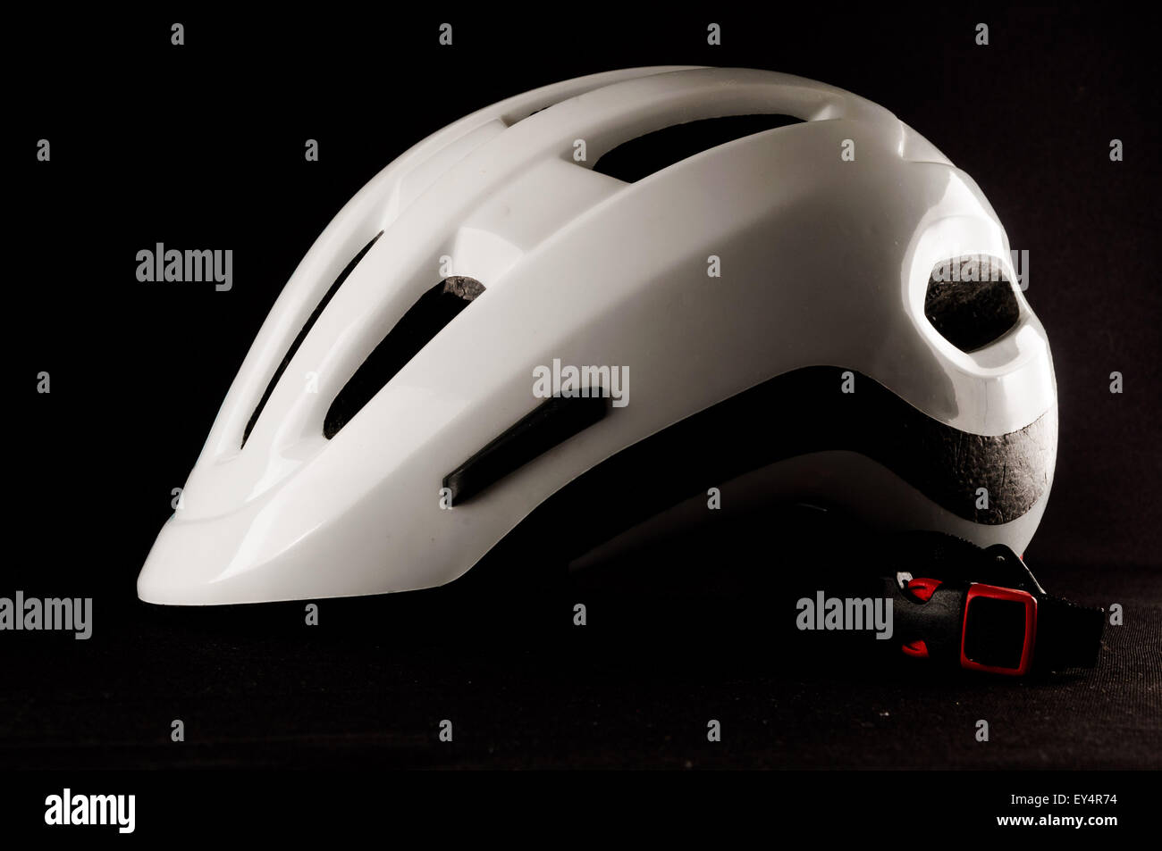 White Bicycle Bike Safety Helmet Stock Photo - Alamy