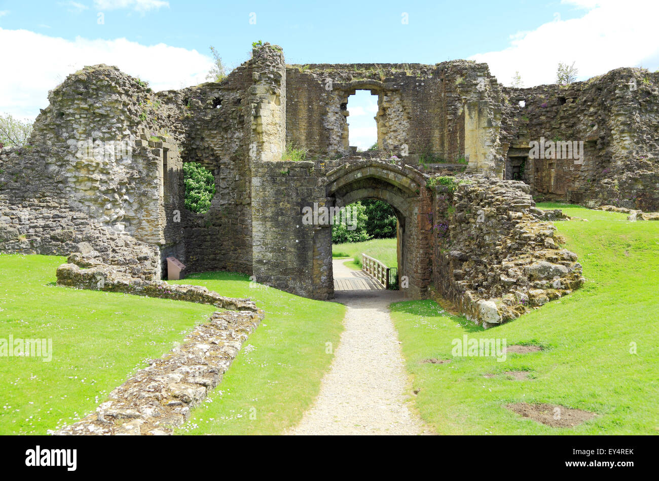 Helmsley Castle, medieval Gatehouse, Yorkshire England UK Stock Photo ...