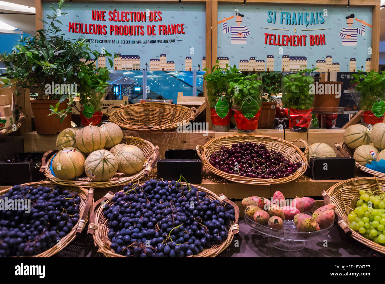 Paris, France, Fresh Fruits on Display, in Luxury Grocery Food Shop in ...