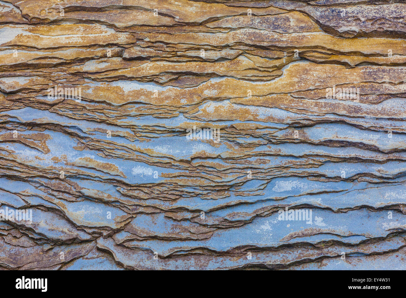 Exposed shale rock layers hi-res stock photography and images - Alamy