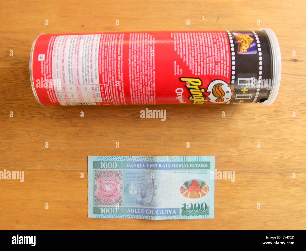 Pringles pack hi-res stock photography and images - Alamy