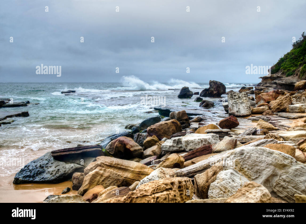 Turimetta Beach with Honeycomb Rocks, Warriewood, Sydney suburb Stock ...