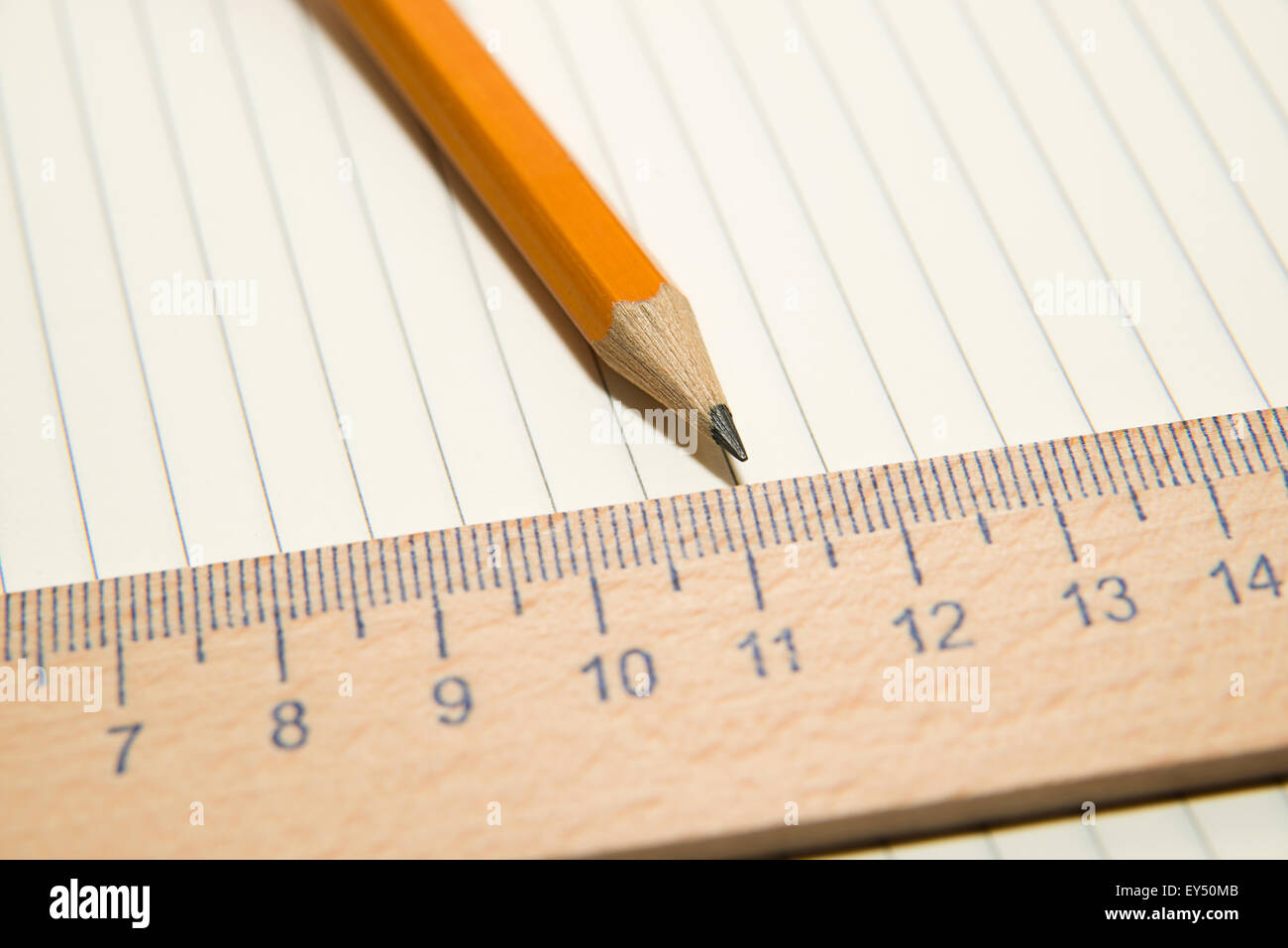 Sketchpad ruler hi-res stock photography and images - Alamy