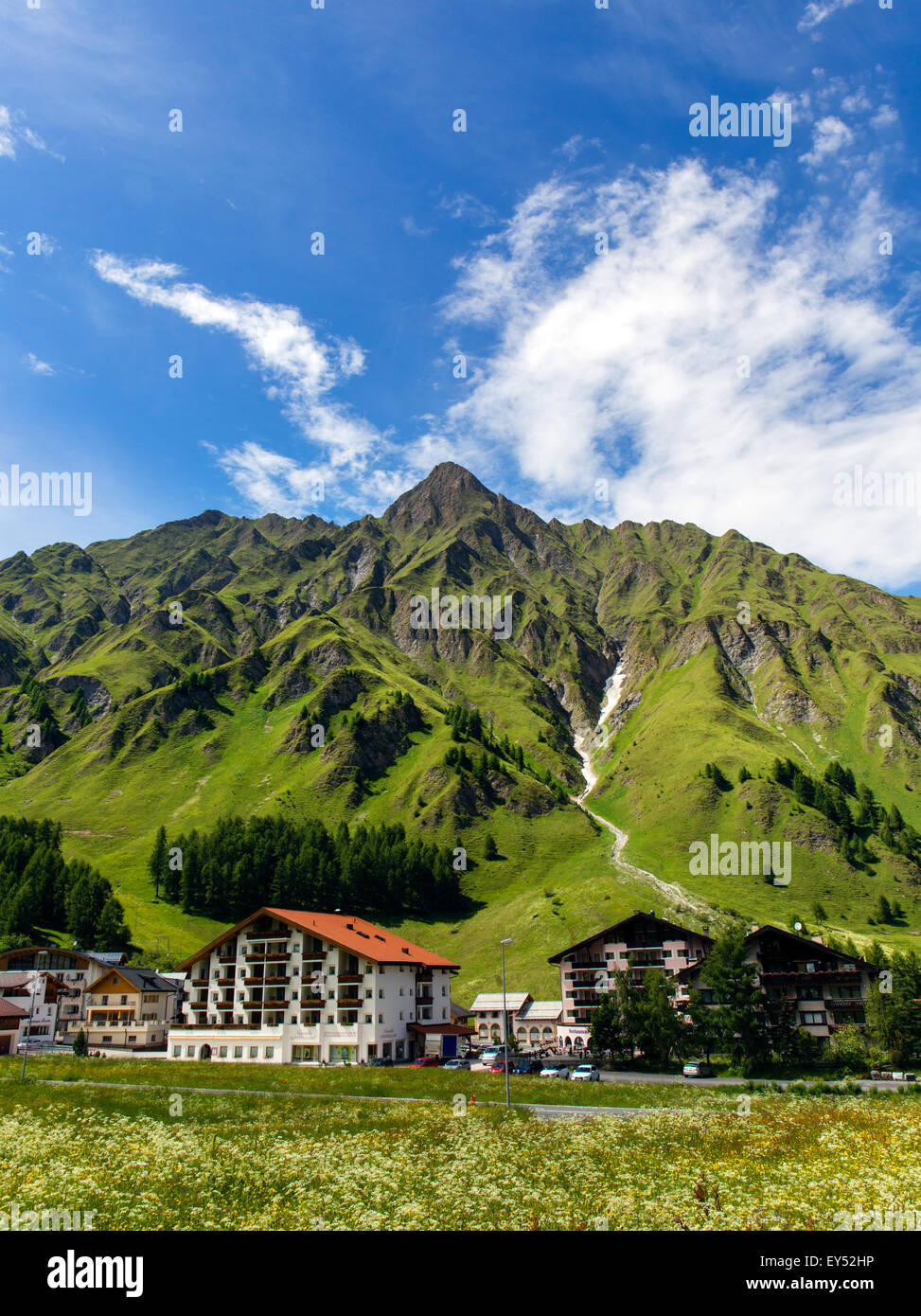 Albula alps hi-res stock photography and images - Alamy