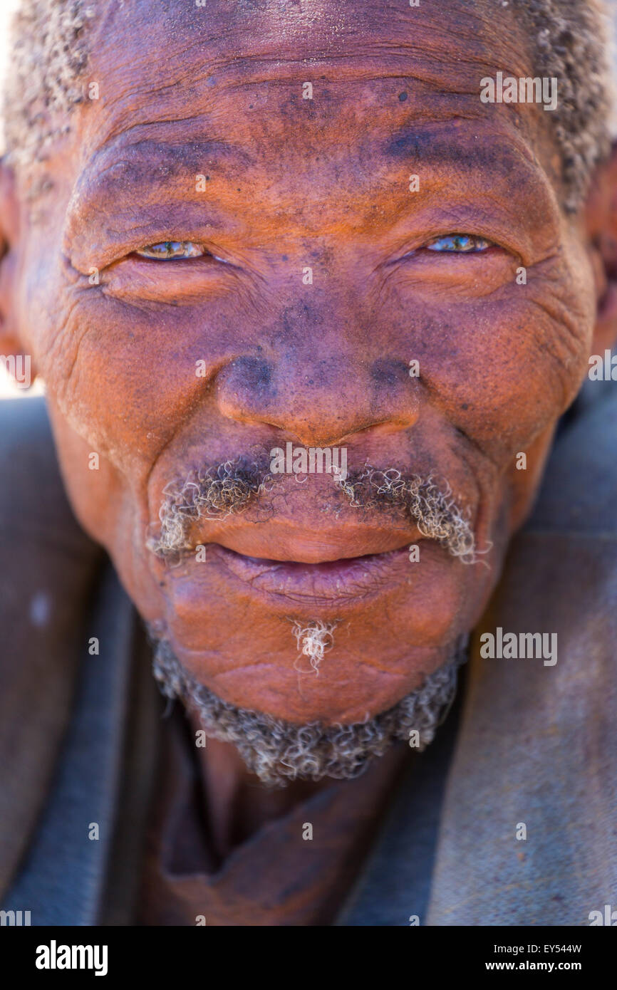 Portrait of a Man Bushman - Kalahari Botswana Stock Photo - Alamy