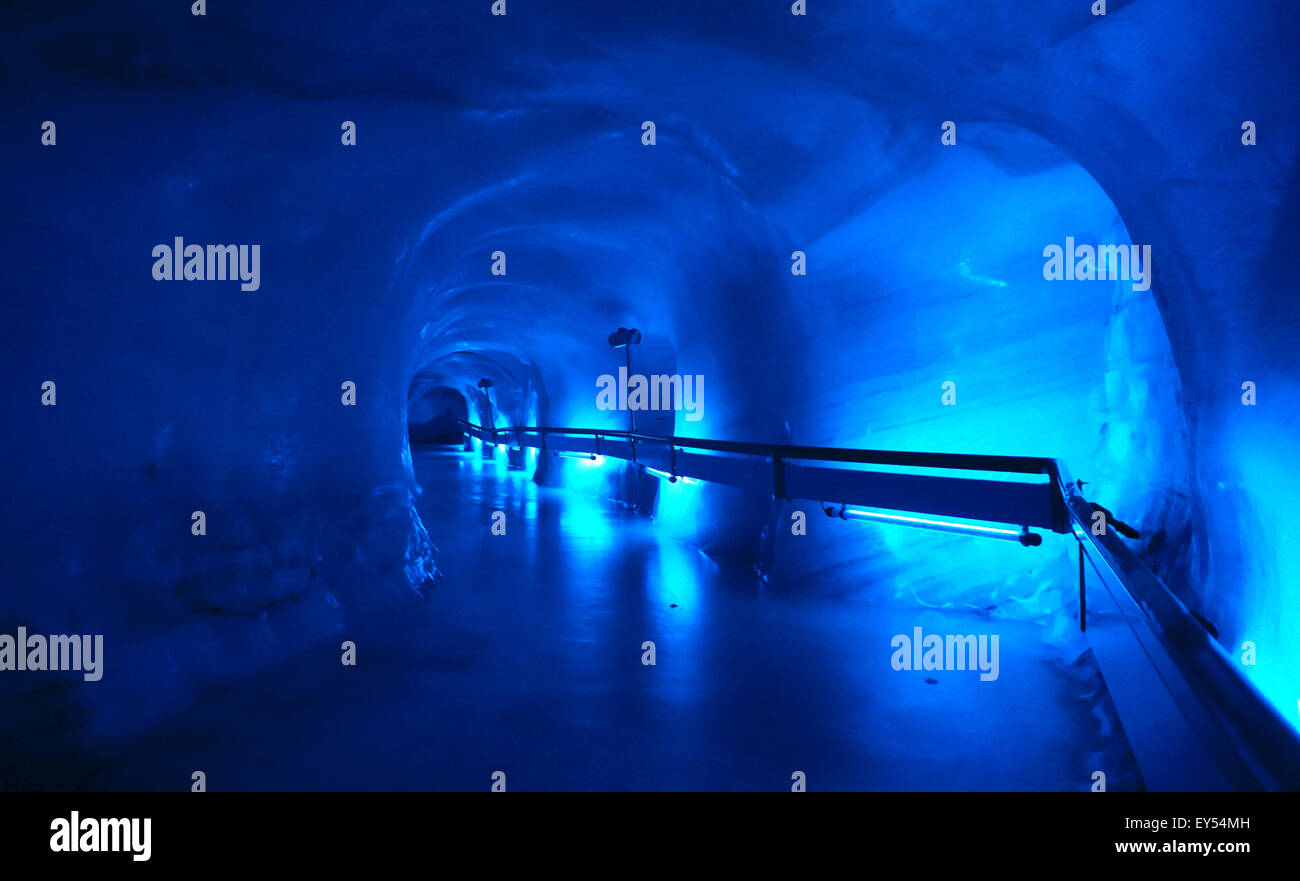 Titlis glacier cave hi-res stock photography and images - Alamy