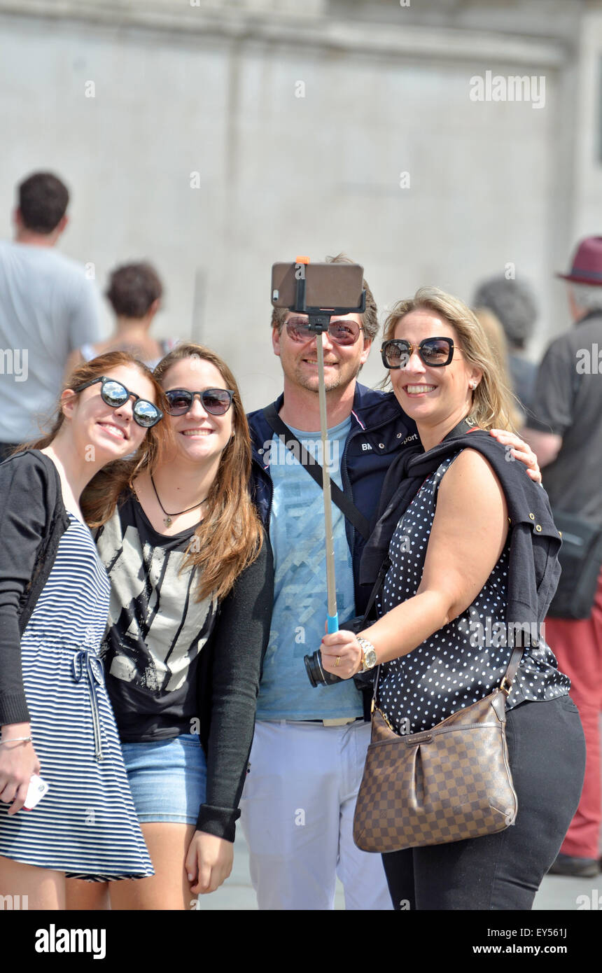 Taking photo of family hi-res stock photography and images - Alamy