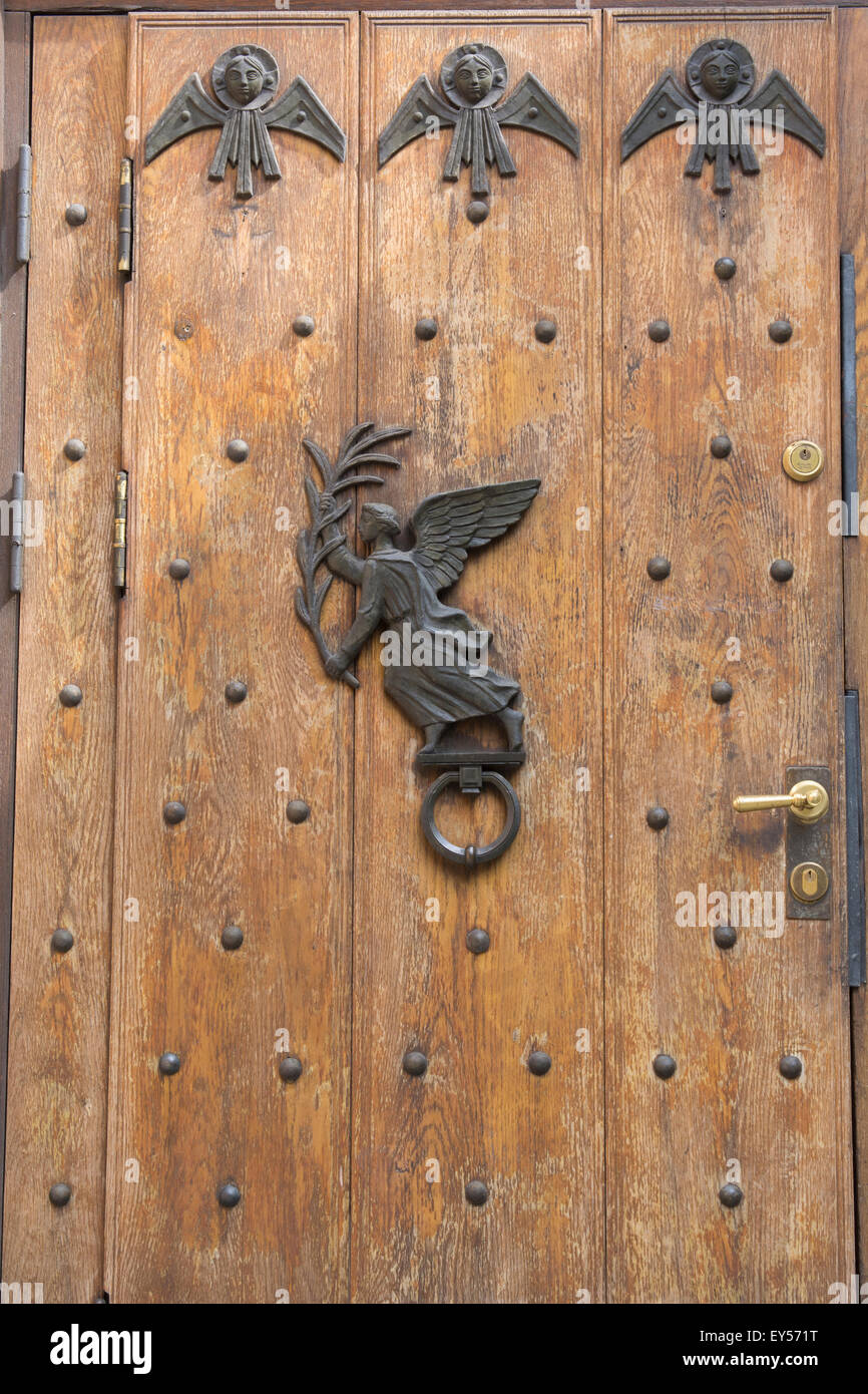 Norway, Oslo, Oslo Cathedral (aka Oslo Domkirke), door detail Stock ...